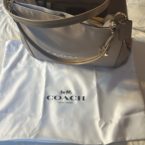 Coach | Bags | Coach Leatherwear Dalton Bag 3 With Coach Badge Style ...